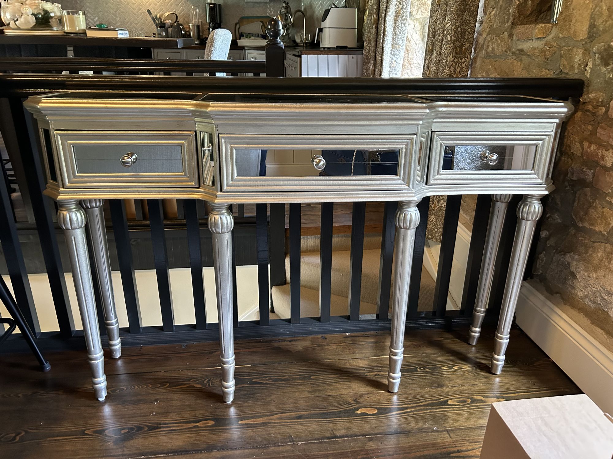 Home & Living - Tig.gg